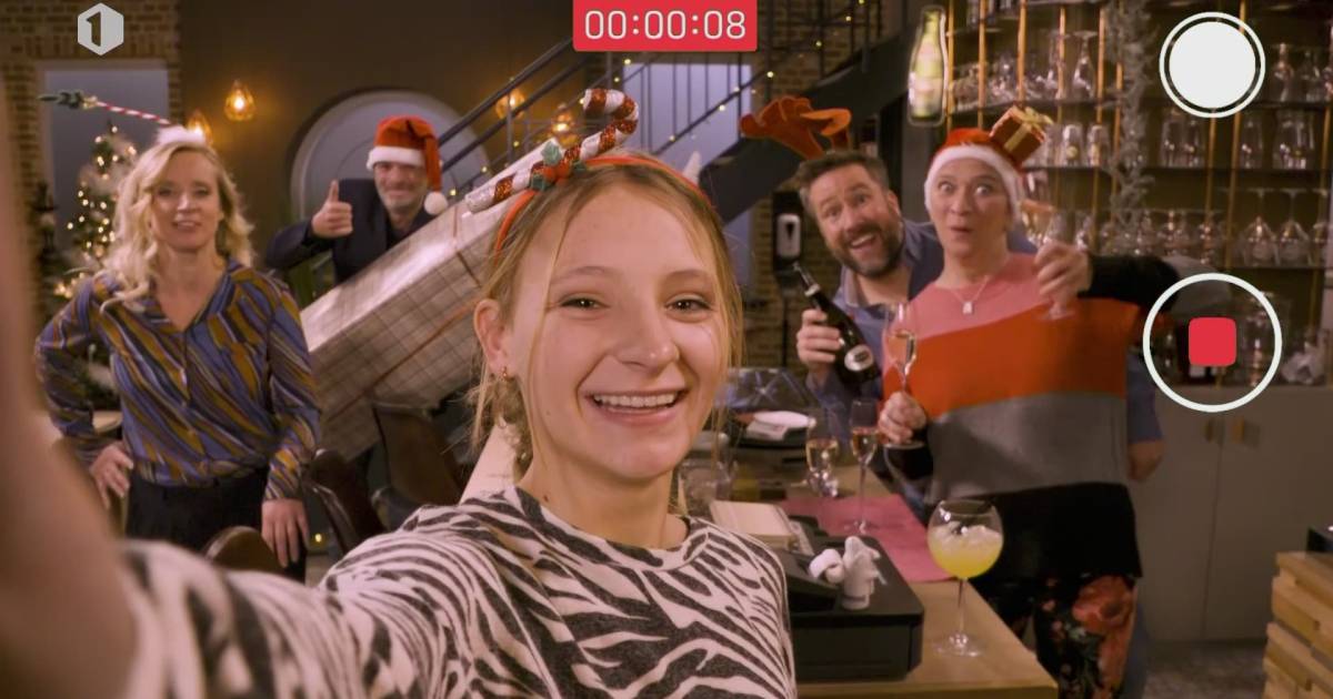 ‘Thuis’-acteurs schitteren in kerstclip: “De mooiste tijd van het jaar ...