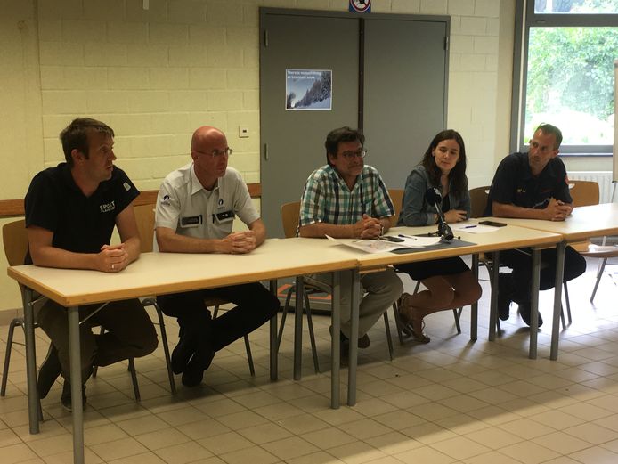 Lichaam vermiste man (51) gevonden in vijver Hazewinkel | Binnenland ...