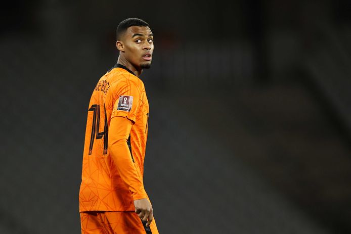 Ryan Gravenberch na anderhalf jaar terug bij Jong Oranje: ‘Ik had dit ...