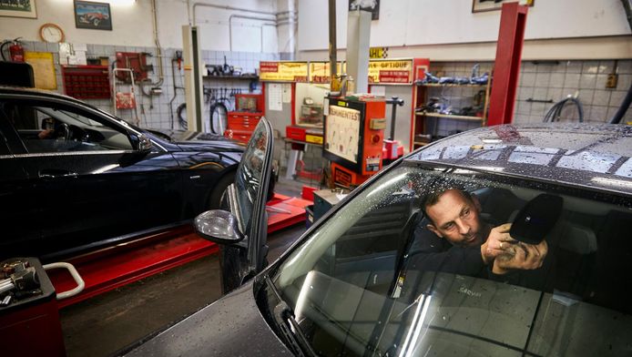 Garage na film ook feestlocatie | Rotterdam | AD.nl