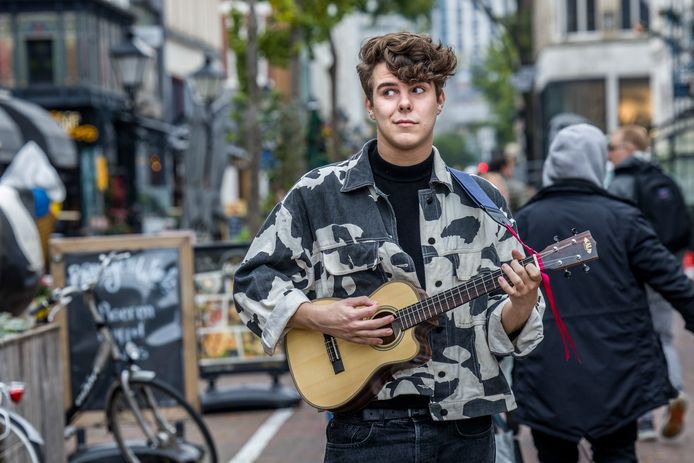 Gavin (25) ‘vluchtte’ uit Wierden en wint talentenshow Ik ga stuk: ‘Ik ...