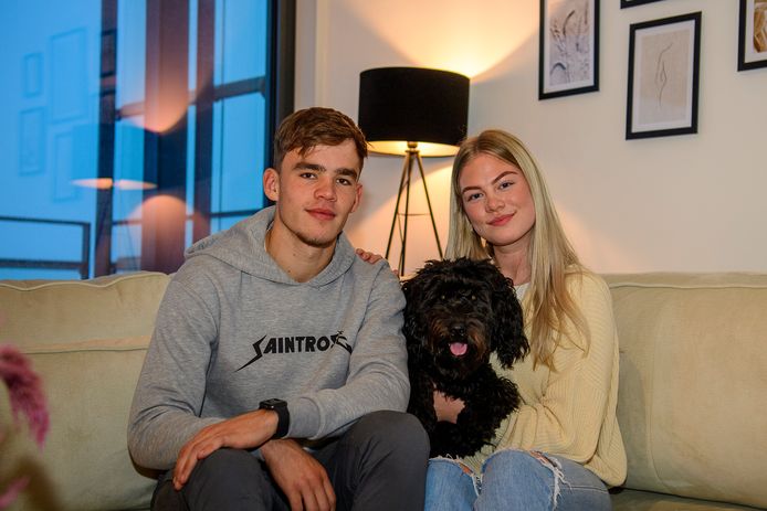 Doelpuntenfenomeen Thijs Dallinga steunt vriendin en topsporter Liz ...