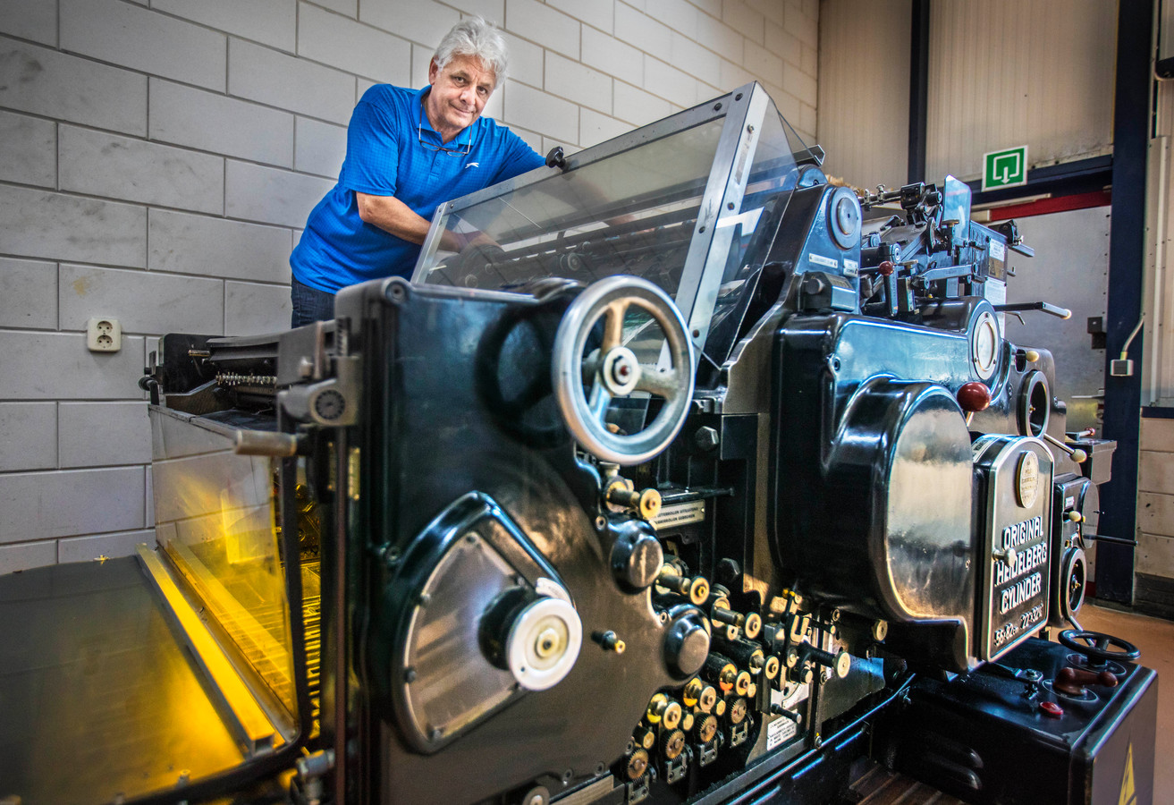 Drukkerij Excelsior houdt al 100 jaar stand: ‘Er zal altijd vraag zijn ...