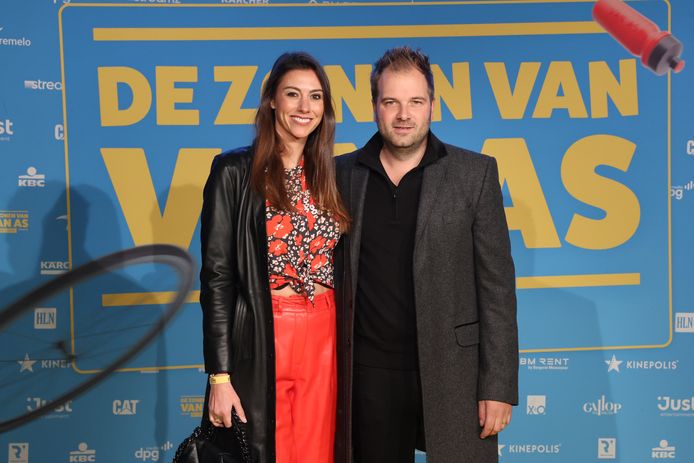 IN BEELD. Een swingende Sam Gooris en een onherkenbare Bart Wellens ...