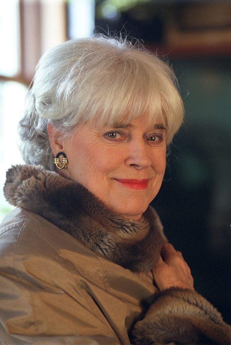 Ina van Faassen begraven op Zorgvlied | Het Parool
