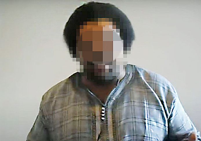 Moordverdachte Jamel L. van steekpartij Albert Heijn bedreigde ...