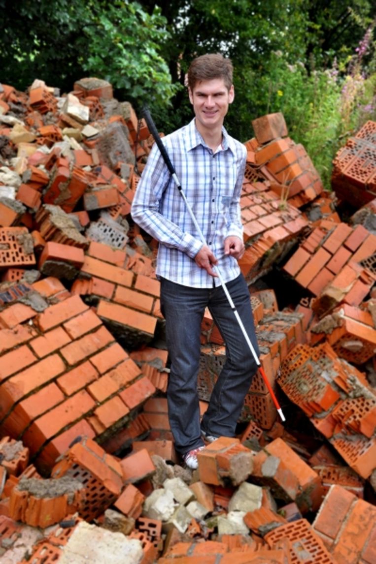 Batman in België! Tom De Witte is blind maar 'ziet' met zijn oren: 'Pas ...