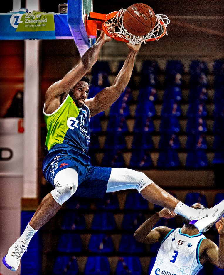 Van Utah naar Leiden, maar de Nederlandse basketbaltopper Emmanuel ...