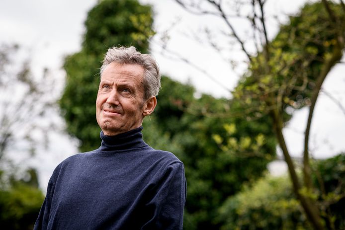 Populaire gymleraar Harry uit Almelo zit thuis door ALS, maar zijn ...