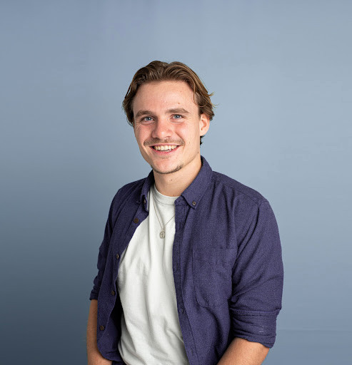 Jasper is gefascineerd door de plastic tas met plastic tasjes: ‘Wat ...