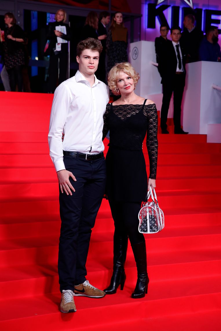 IN BEELD. Schoon volk op de rode loper in Gent | Showbizz | HLN