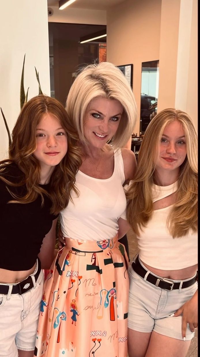 “Het stomste wat ik ooit heb gedaan”: Joyce De Troch stapte zelf uit ‘Verschoten & Zoon’ | TV ...