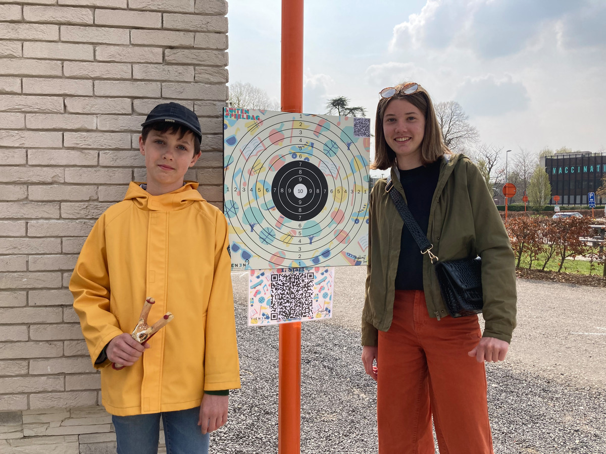 Weg met schermpjes: zonovergoten Buitenspeeldag doet kinderen corona ...