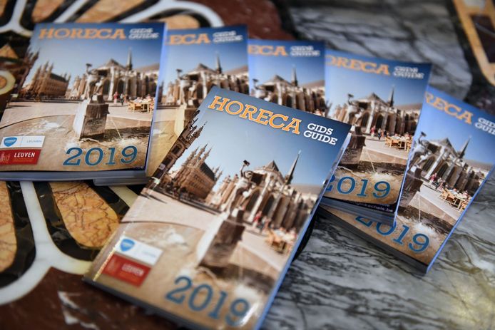 Els Van Hoof (CD&V) stelt Horecagids voor | Leuven | hln.be