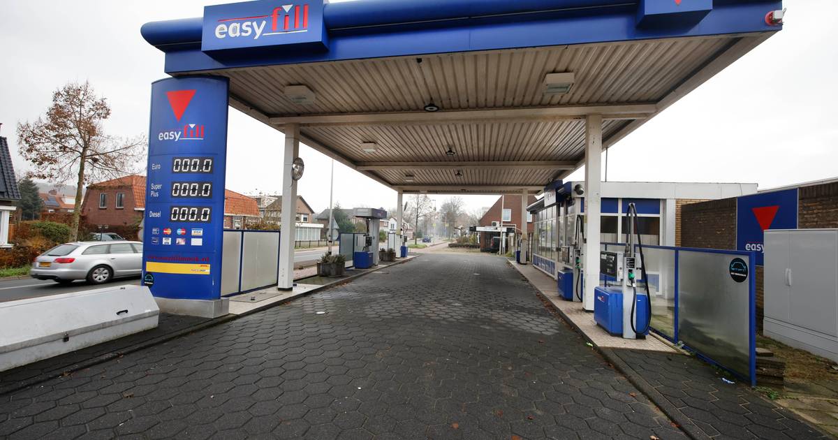 Grond onder tankstation Mook ernstig vervuild door lek: vanaf 1995 ...