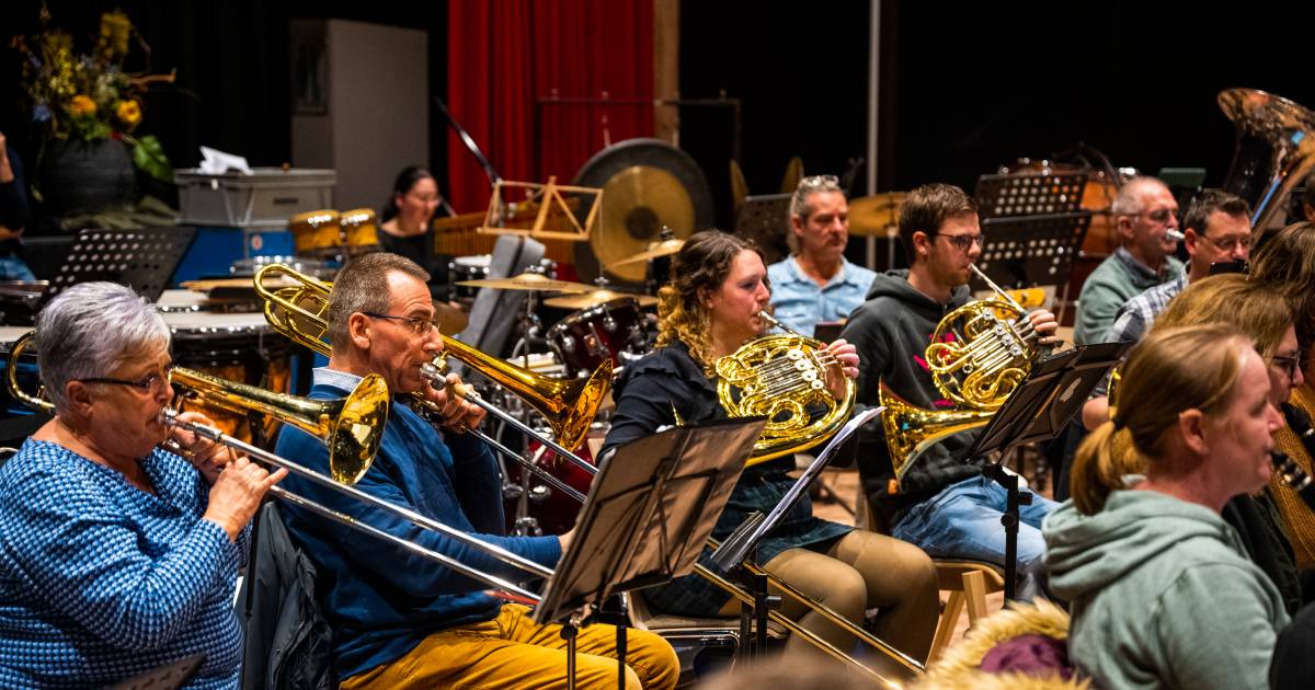 Jubilerend Crescendo maakt zich op voor concert met Trijntje Oosterhuis ...