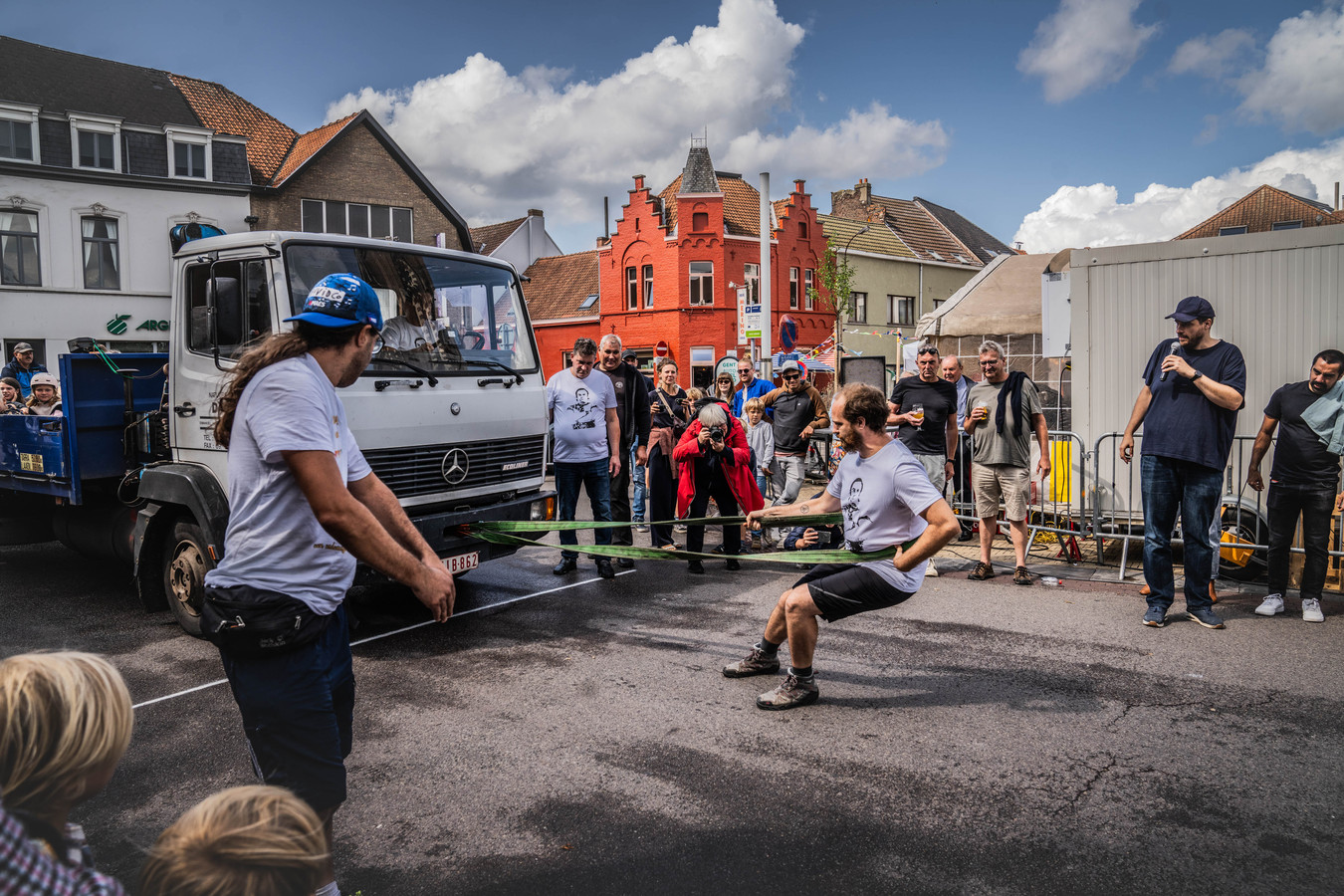 IN BEELD. Gentbrugge laat spierballen rollen tijdens eerste John Massis ...