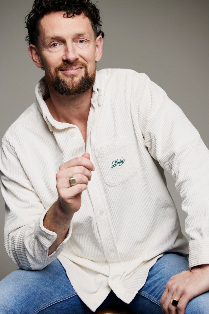 Acteur Marijn Brouwers lag maand op intensive care na seksdate: ‘Daar ...