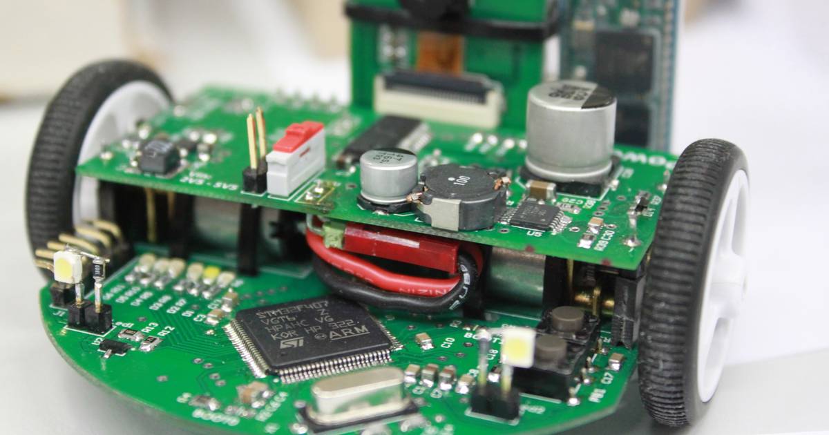 Elektrotechniek: de wereld van robots, chips en bits | Hogeschool van ...