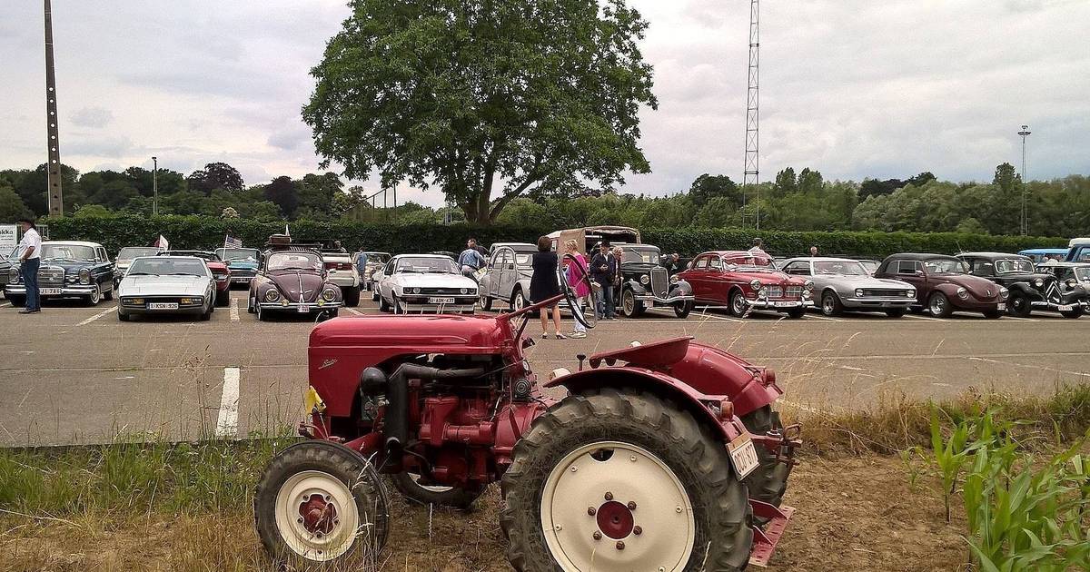 Oldtimers komen naar Lovenjoel voor Oostrem vzw | Bierbeek | hln.be