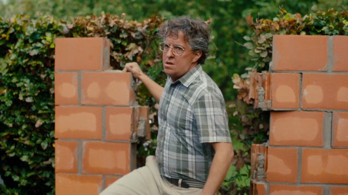 Zoon Ellis (15) interviewt vader Jelle De Beule (43): “Papa’s grappen ...