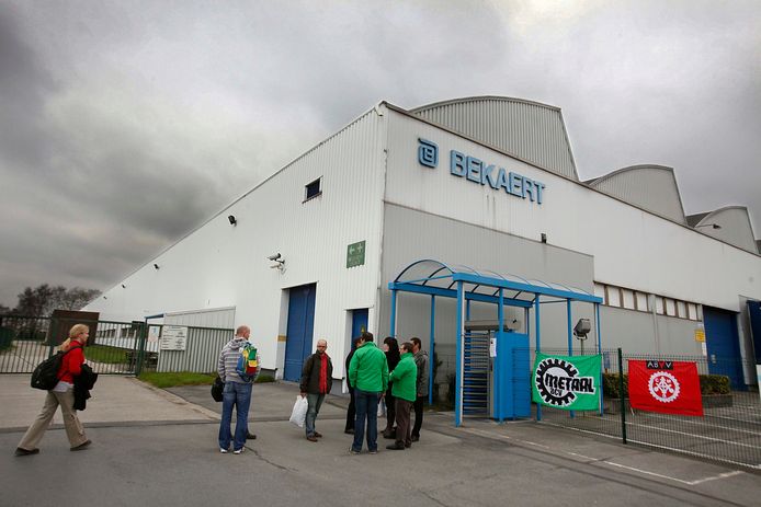 Bekaert wil leegstaande fabriek inrichten als nooddorp voor Oekraïense ...