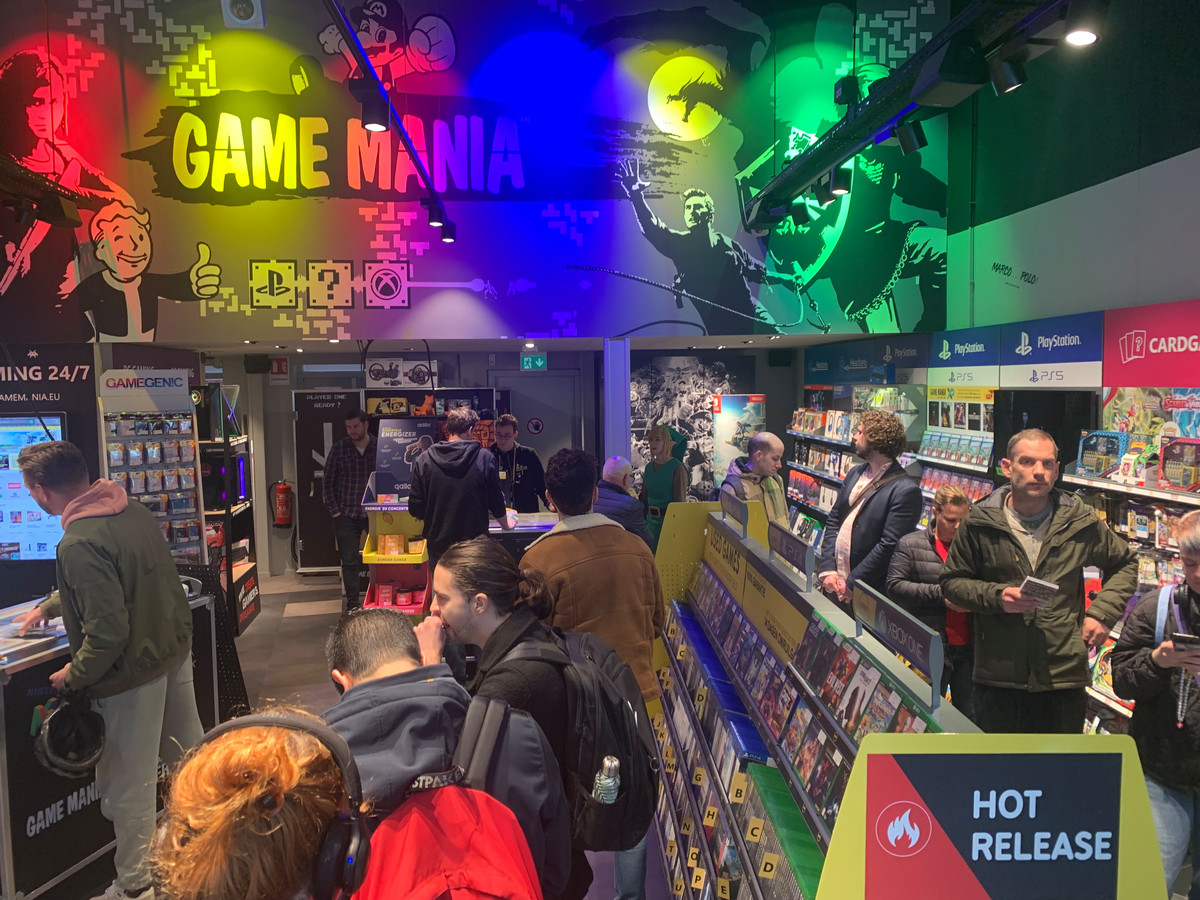 Meterslange rij bij Bredase spelwinkel voor nieuwe Zelda-game: ‘Ik ...