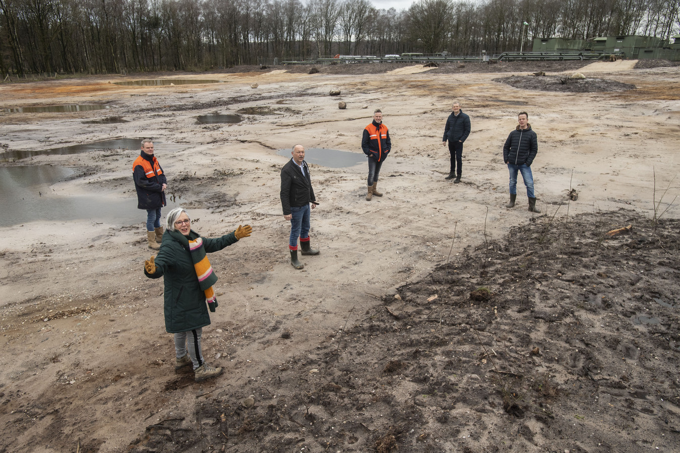 Vervuiling Springendal bij Vasse is aangepakt; nu nog de lelijke oude ...