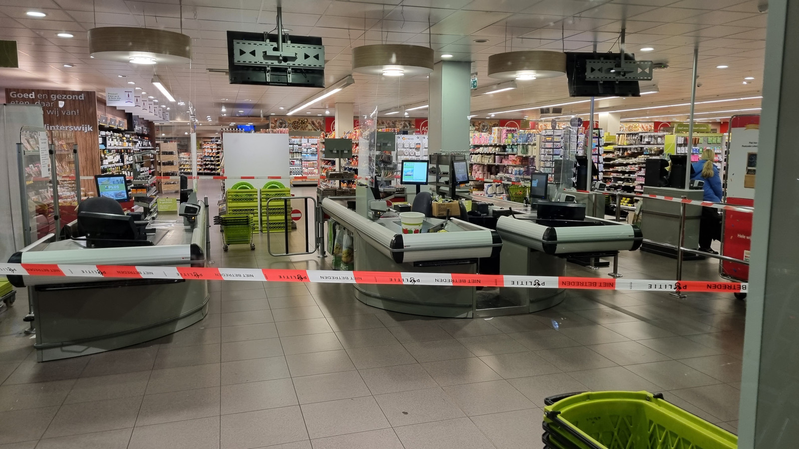 ‘Vriendelijke overvaller’ met groot mes uit Hasselt, die ook vader en ...