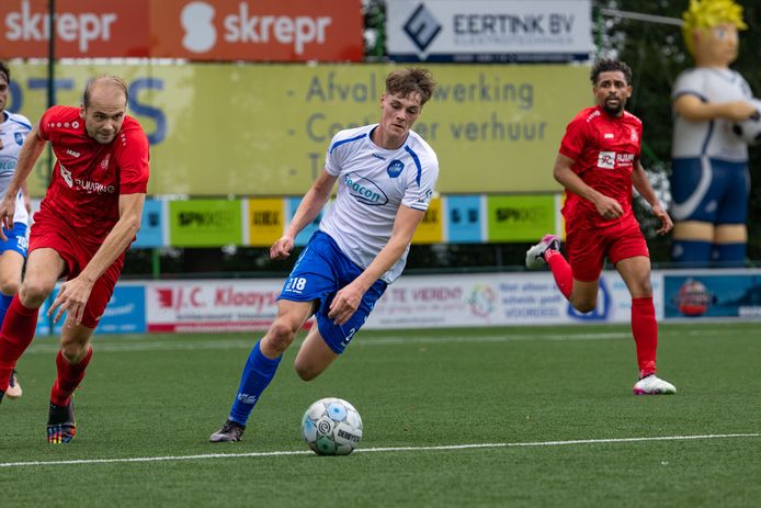 Stroef startend Urk koestert driepunter, maar de jubelstemming blijft ...