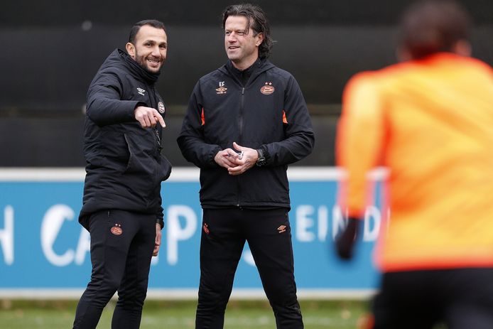 Adil Ramzi laat eervolle aanbieding uit Marokko schieten en blijft in ...