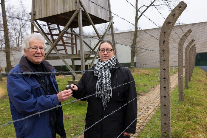 Oma Henny overleefde Kamp Vught door knijpkatten te maken voor Philips ...