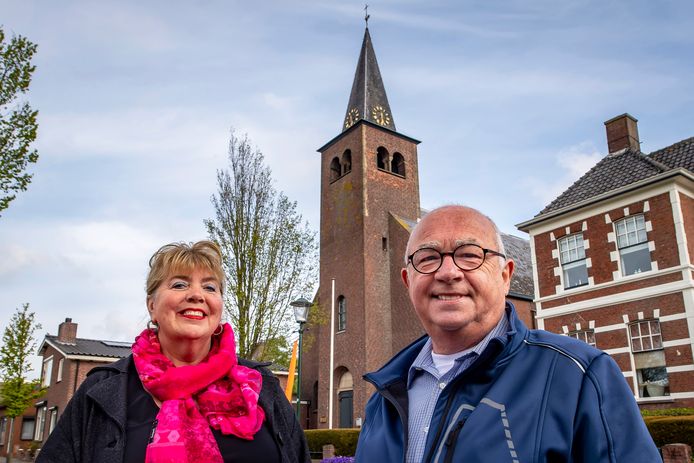 Kerkklok al weken op half zes, raad Woensdrecht dringt aan op reparatie ...