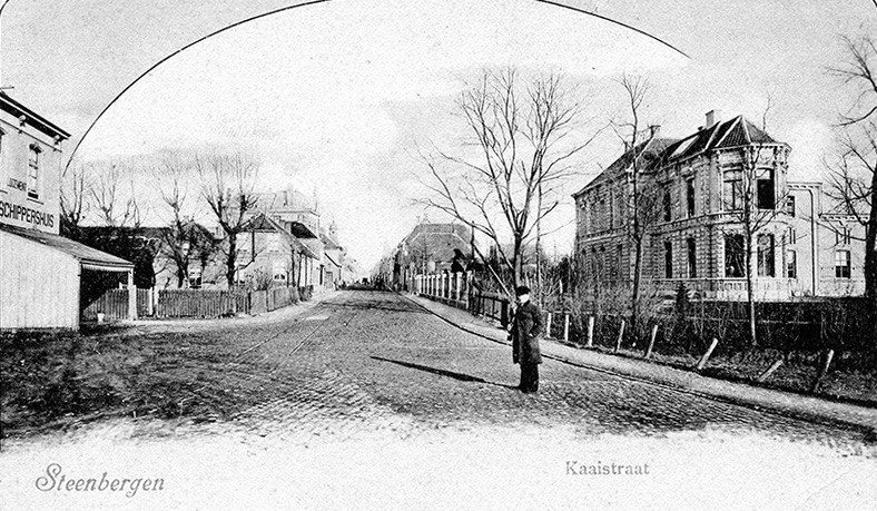 De bewogen geschiedenis van Hotel Aarden in Steenbergen | Foto ...