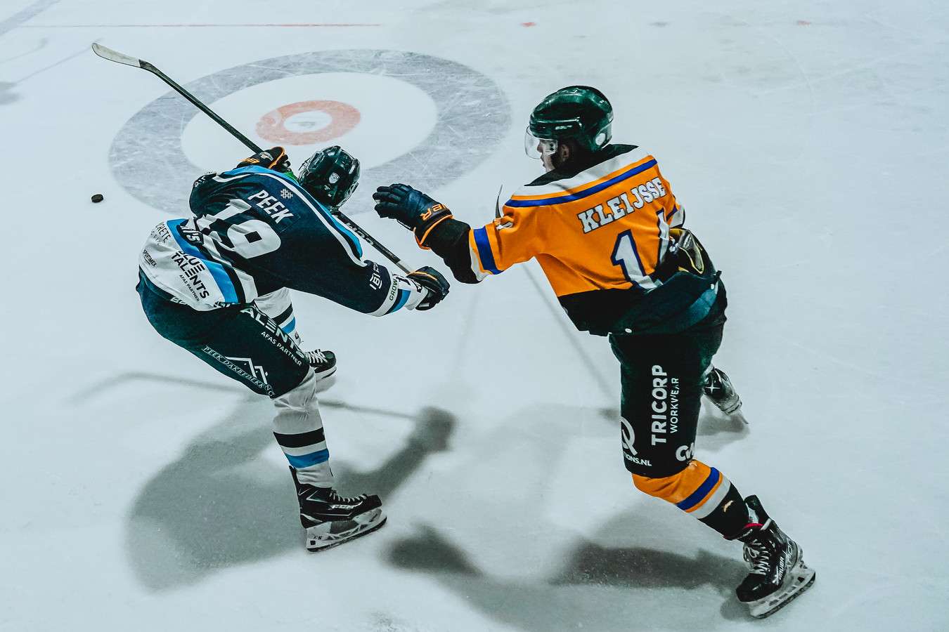 IJshockey in Brabant: geldgebrek, een Tsjech in dienst van een sponsor ... IJshockey in Brabant: geldgebrek, een Tsjech in dienst van een sponsor ...