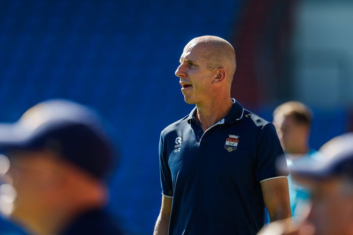 Willem II ontslaat hoofdtrainer Reinier Robbemond: ‘Helaas zien we geen ...