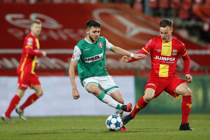 Fortuna-huurling Adnan Ugur vindt FC Dordrecht ‘mooi podium om op te ...
