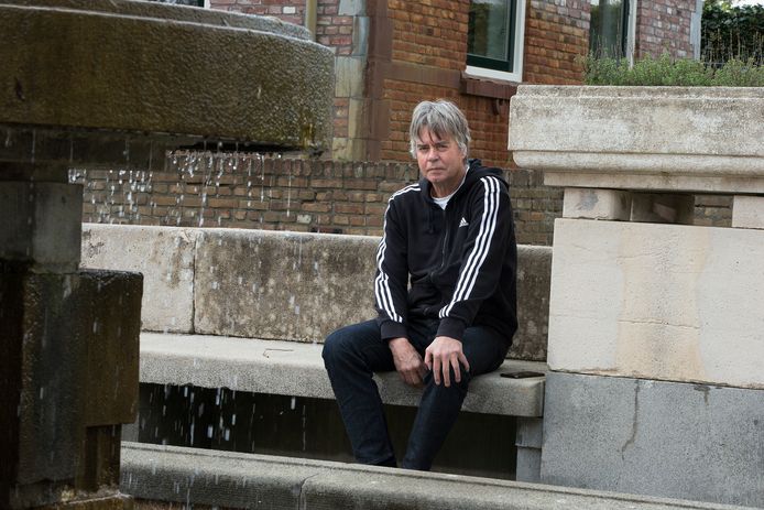 Martin Mos is de rust zelve in zijn Wehls landhuis, zelfs nu De ...