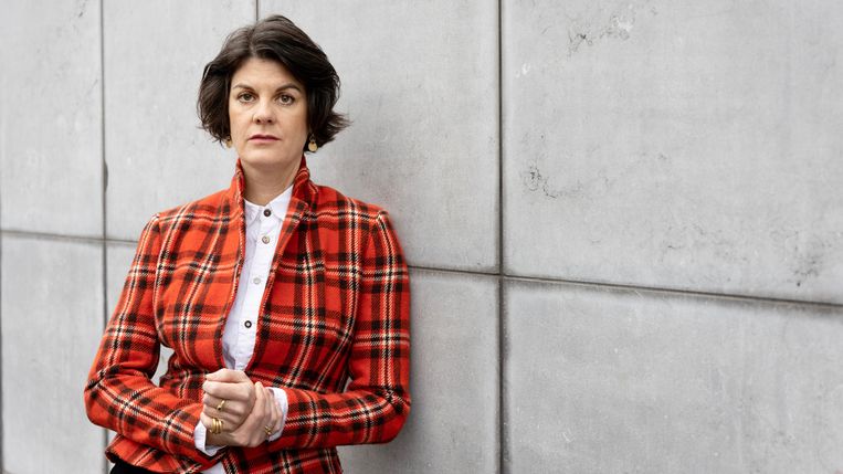 Illustrator Nora Krug: ‘Pleeg verzet. Kijk elkaar in de ogen. Maak een ...