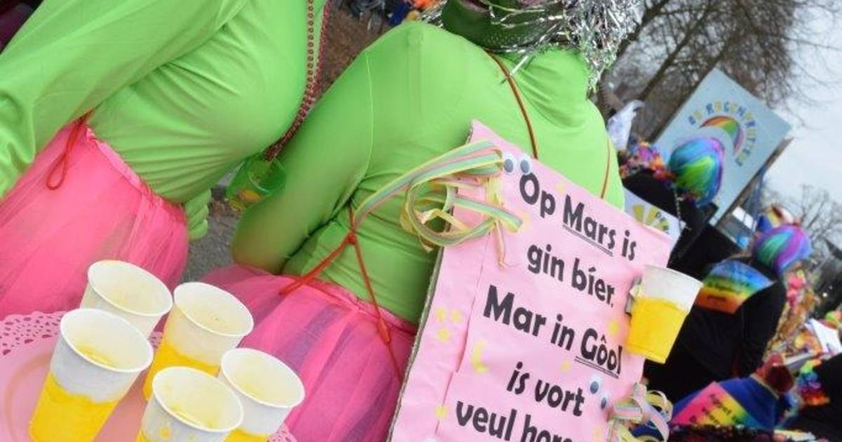 Uitslag | Gebrek aan bouwhal laat zich voelen; motto en Trump in ...