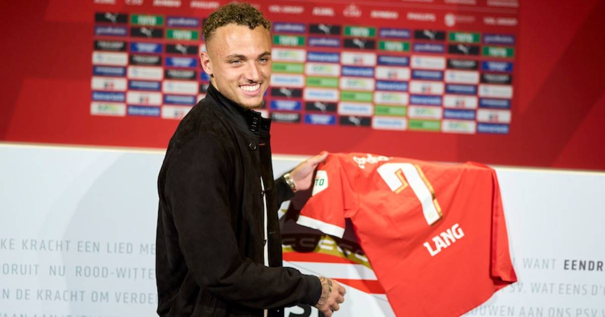 Noa Lang komt terug op transfer van Club naar PSV: “Ik weet ook dat ik ...