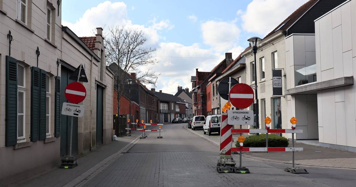 Eenrichtingsverkeer in Oude Bruggestraat door werken | Wingene | hln.be