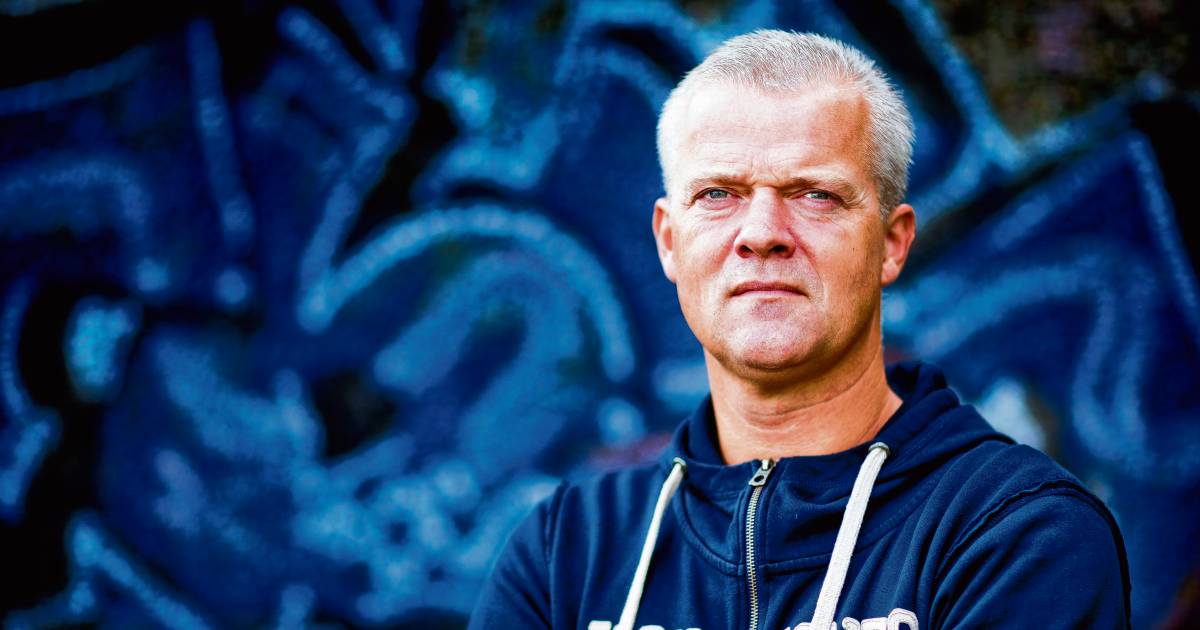 Voormalig waterpolobondscoach Robin van Galen weg bij zwembond KNZB ...