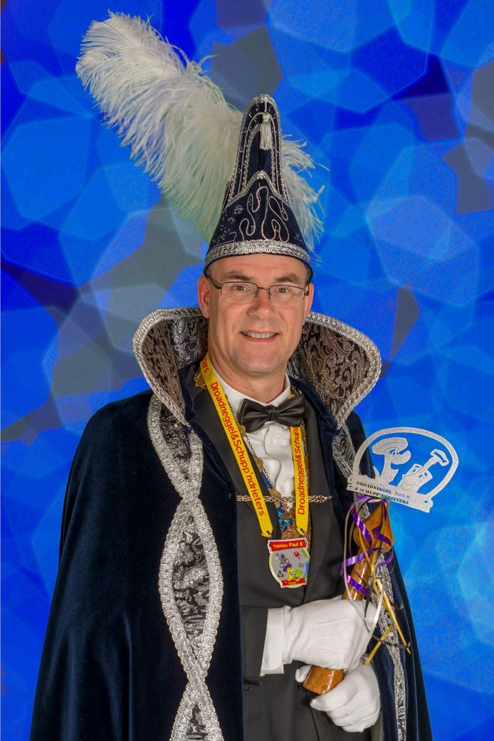 Carnaval in Lattrop onder leiding van Markies Paul | Hengelo | AD.nl