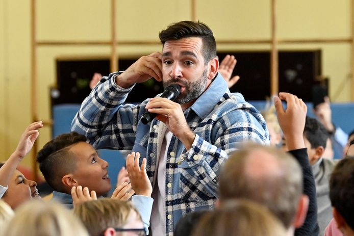 Aftrap MOEV: Metejoor zet leerlingen aan het springen in GBS De ...