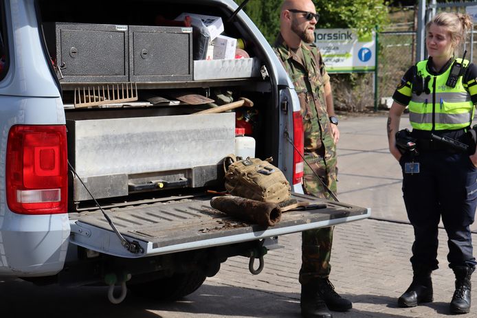 Oude rookgranaat aangetroffen op bouwterrein in Delden | Hof van Twente ...