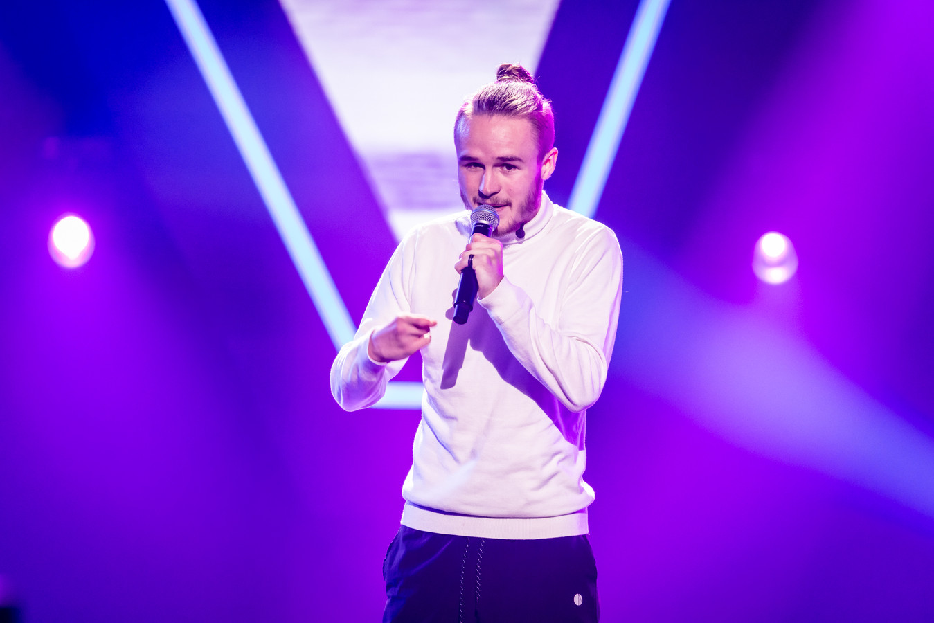 Tristan oefende zes maanden, maar vergeet toch z’n tekst tijdens ...