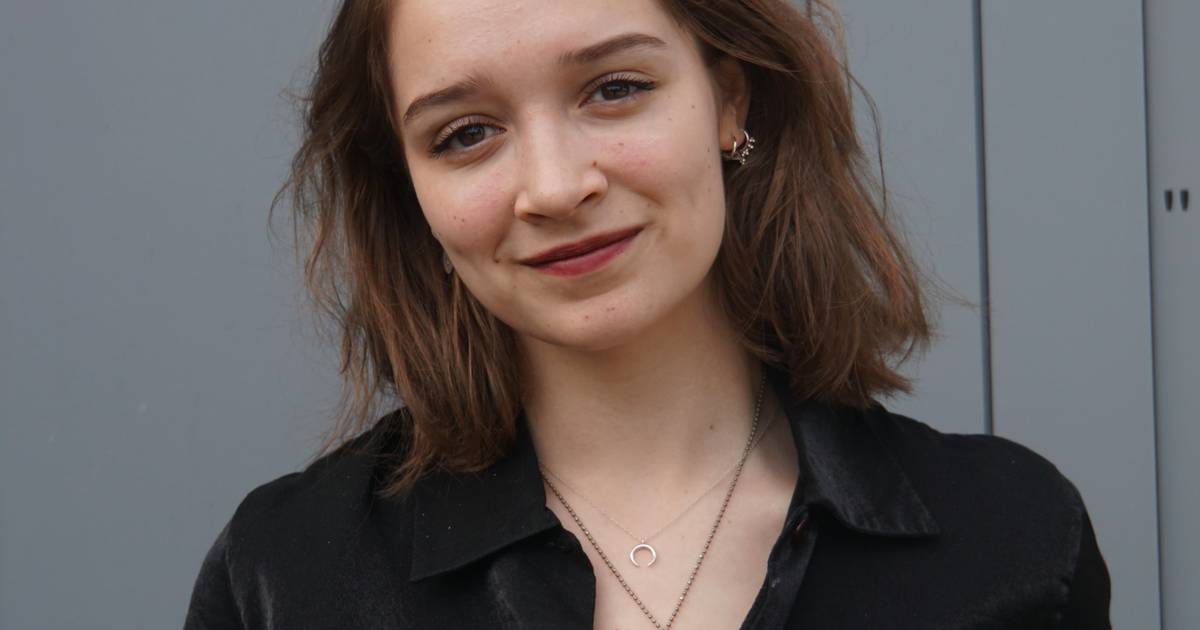 Hoe zit dat bij Zoé (24) thuis? ‘Mijn vader is de broer van mijn moeder ...