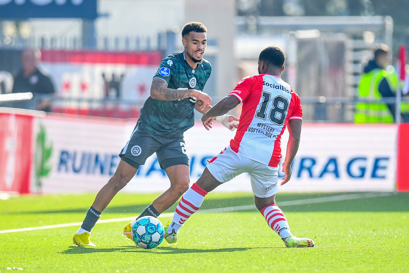 Burentwist FC Emmen en FC Groningen wordt lange zit: ploegen schieten ... Burentwist FC Emmen en FC Groningen wordt lange zit: ploegen schieten ...