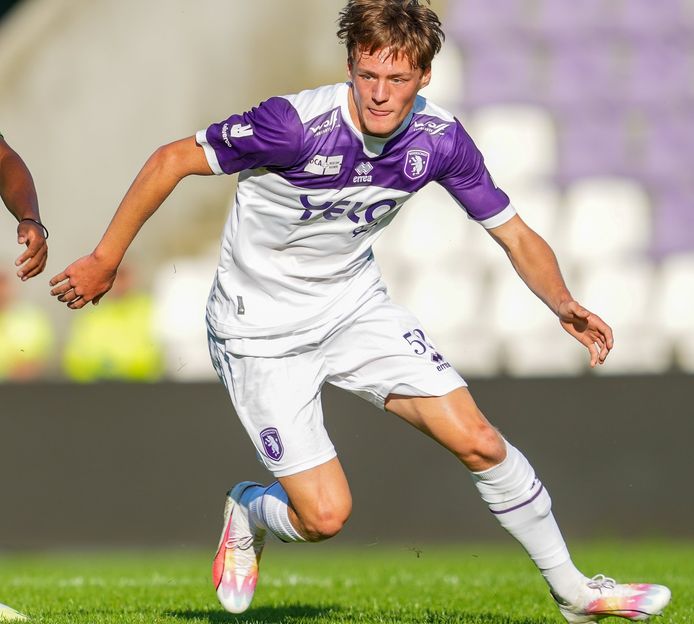 Dirk Kuyt en Beerschot laten tegen Seraing dure punten liggen: “Ik heb ...